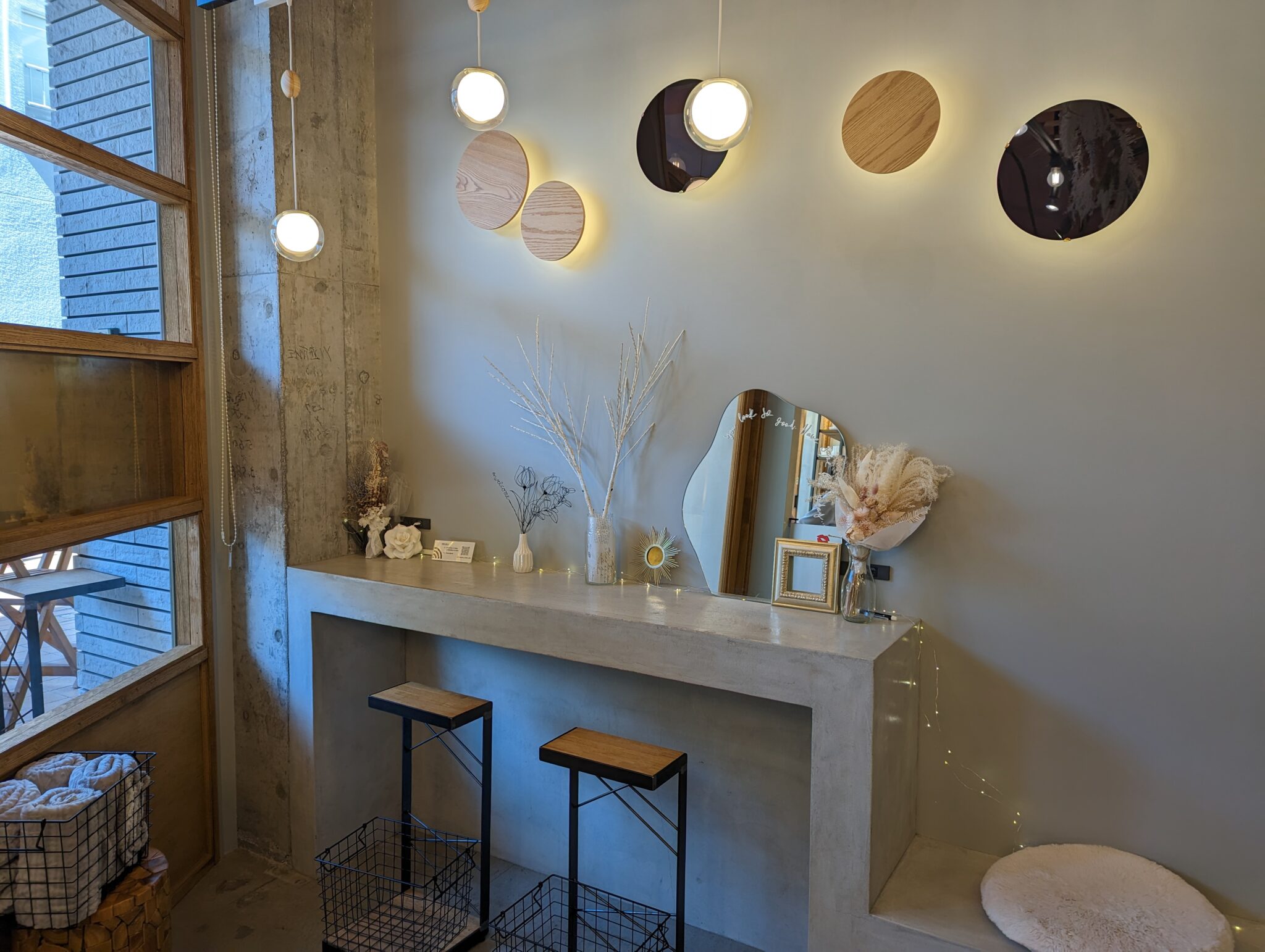 【大阪・茨木】「monoGRAM studio cafe（モノグラムスタジオカフェ）」 パフェにチョコレートスイーツが味わえるドライフラワーカフェ | よっしー@関西グルメの食べ歩き三味