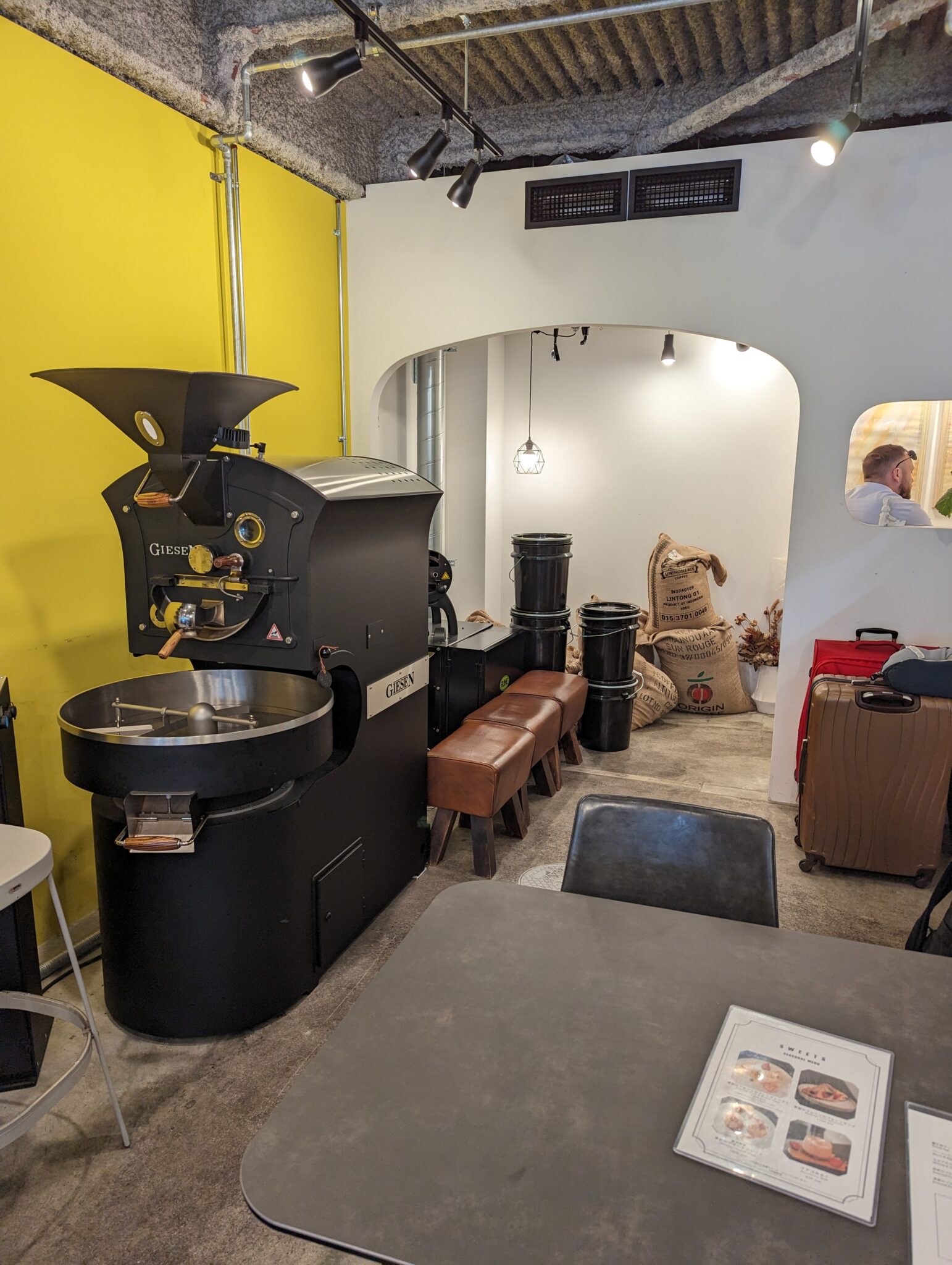 【大阪・四ツ橋】「maze cafe（マゼ カフェ）」早朝からラテアート世界チャンピオン監修のコーヒーとパン、スイーツが楽しめる | よっしー ...